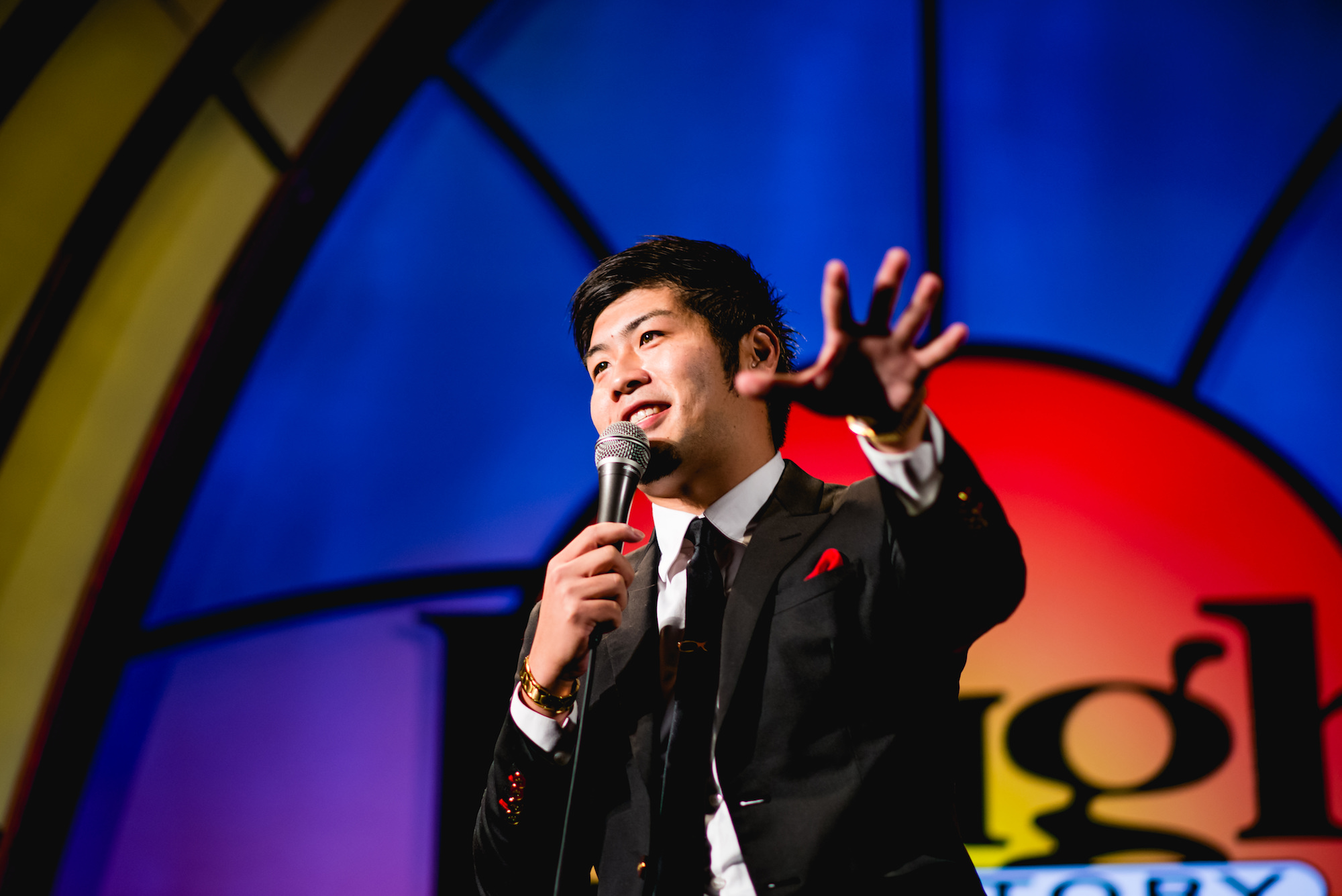 Backstage Path: Baseball player vs Stand-up comedian? | QAZ JAPAN